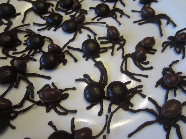 Chocolate Spiders (Chocrachnophobia) | Busted Button